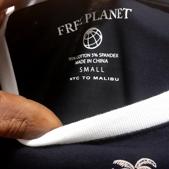 Free Planet | Shirts | Mens Free Planet Shirt | Poshmark